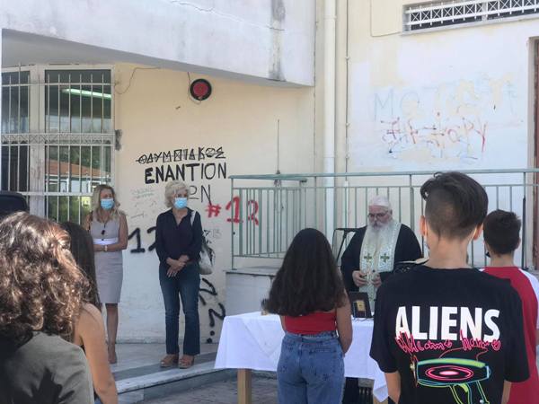 Σία Αναγνωστοπούλου: Τάξεις με 27 μαθητές! - tempo24.news